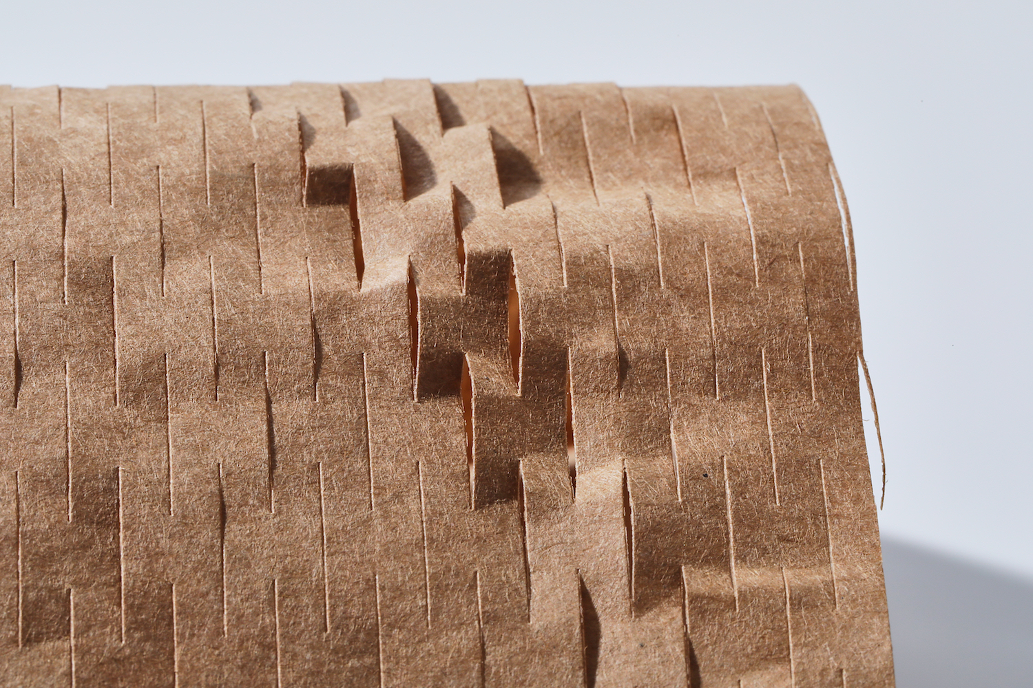 Material Session 1 / Unpacking Packaging - Material ConneXion