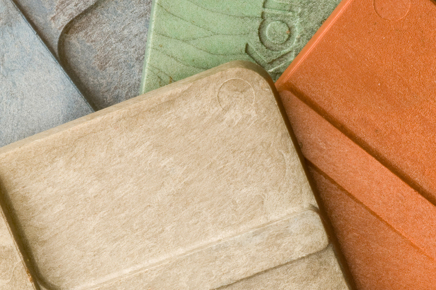 Materials Report: The New Bioplastics - Material ConneXion